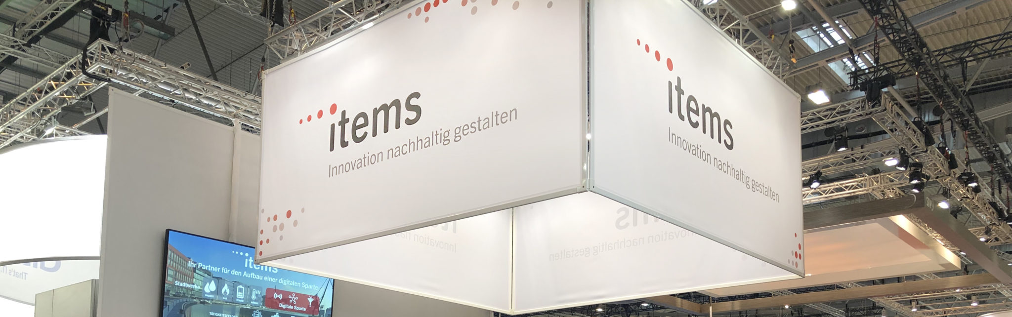 items auf der E-world 2019 - items GmbH & Co. KG